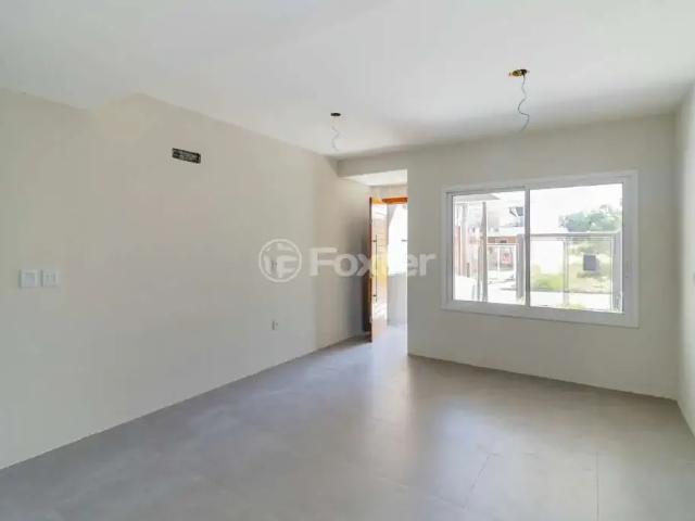 Casa / Sobrado para Venda em Porto Alegre/RS Guarujá 3 Quartos