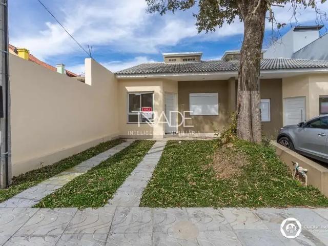 Casa / Sobrado para Venda em Porto Alegre/RS Guarujá 3 Quartos
