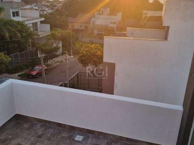 Casa / Sobrado para Venda em Porto Alegre/RS Guarujá 3 Quartos