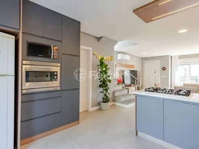 Casa / Sobrado para Venda em Porto Alegre/RS Guarujá 3 Quartos