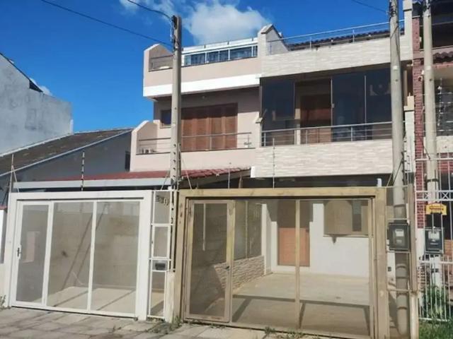 Casa / Sobrado para Venda em Porto Alegre/RS Guarujá 3 Quartos