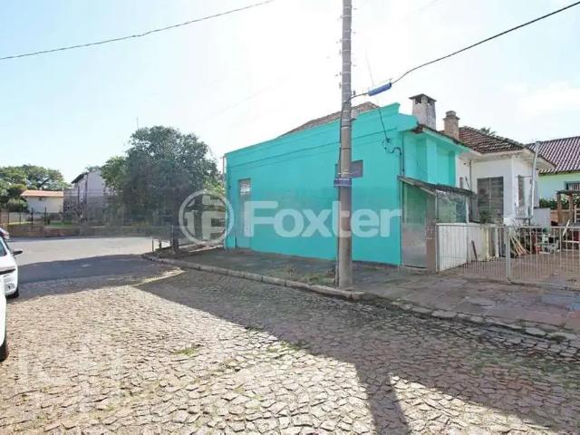 Casa / Sobrado para Venda em Porto Alegre/RS Guarujá 3 Quartos