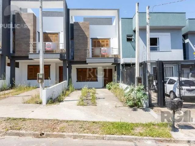 Casa / Sobrado para Venda em Porto Alegre/RS Guarujá 3 Quartos