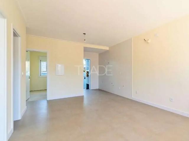 Casa / Sobrado para Venda em Porto Alegre/RS Guarujá 3 Quartos