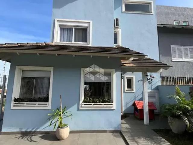 Casa / Sobrado para Venda em Porto Alegre/RS Guarujá 3 Quartos