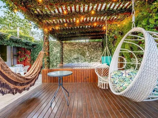 Casa / Sobrado para Venda em Porto Alegre/RS Guarujá 4 Quartos
