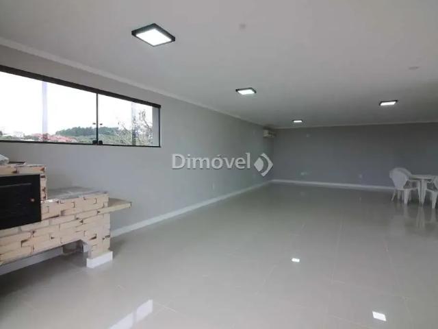Casa / Sobrado para Venda em Porto Alegre/RS Guarujá 4 Quartos