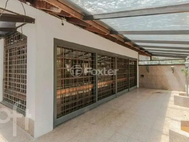 Casa / Sobrado para Venda em Porto Alegre/RS Higienópolis 3 Quartos