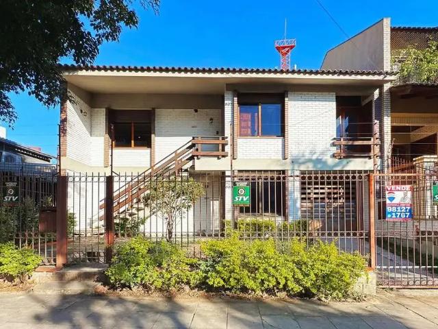 Casa / Sobrado para Venda em Porto Alegre/RS Higienópolis 6 Quartos