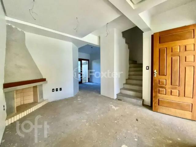 Casa / Sobrado para Venda em Porto Alegre/RS Hípica 3 Quartos
