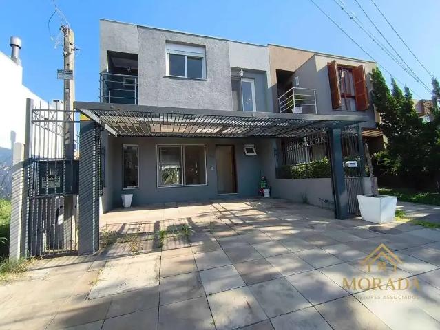Casa / Sobrado para Venda em Porto Alegre/RS Hípica 3 Quartos
