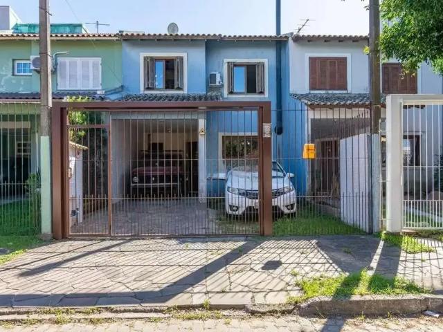 Casa / Sobrado para Venda em Porto Alegre/RS Hípica 3 Quartos
