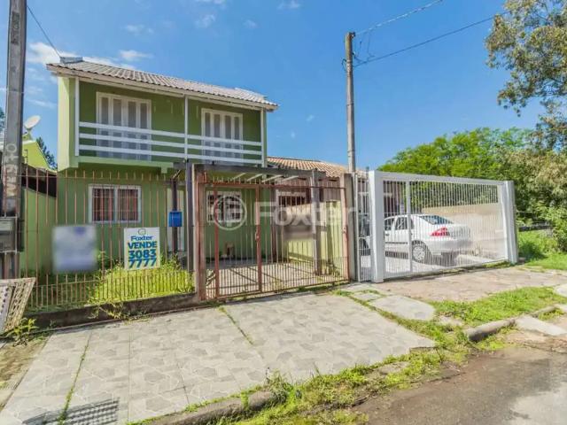Casa / Sobrado para Venda em Porto Alegre/RS Hípica 3 Quartos