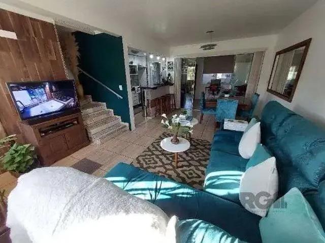 Casa / Sobrado para Venda em Porto Alegre/RS Hípica 3 Quartos