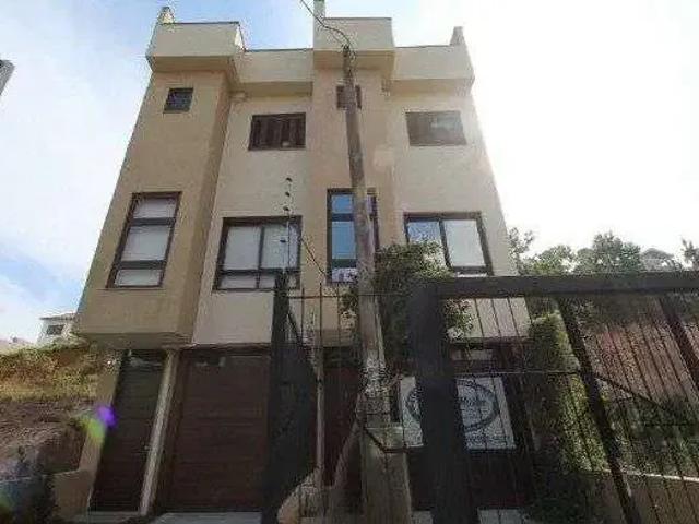Casa / Sobrado para Venda em Porto Alegre/RS Hípica 3 Quartos