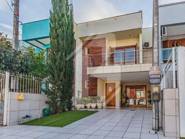 Casa / Sobrado para Venda em Porto Alegre/RS Hípica 3 Quartos