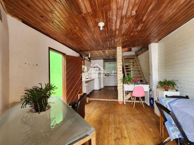 Casa / Sobrado para Venda em Porto Alegre/RS Hípica 3 Quartos