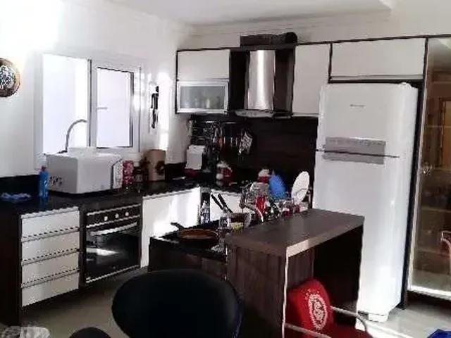 Casa / Sobrado para Venda em Porto Alegre/RS Hípica 3 Quartos