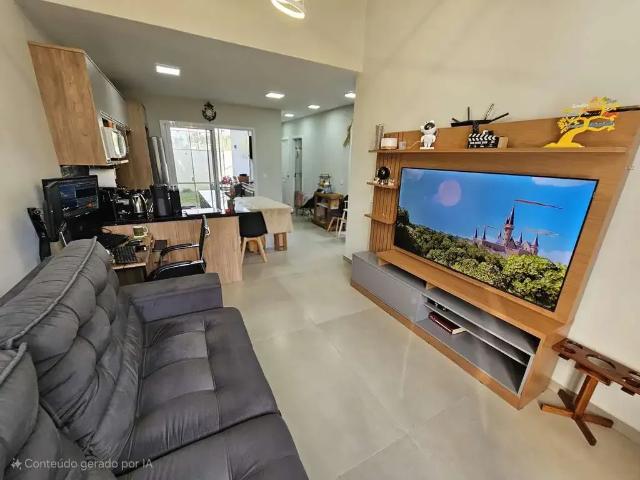 Casa / Sobrado para Venda em Porto Alegre/RS Hípica 3 Quartos