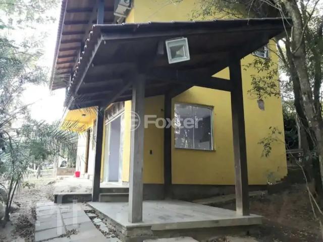 Casa / Sobrado para Venda em Porto Alegre/RS Hípica 3 Quartos