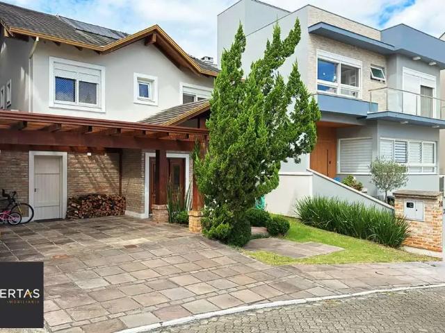 Casa / Sobrado para Venda em Porto Alegre/RS Hípica 3 Quartos