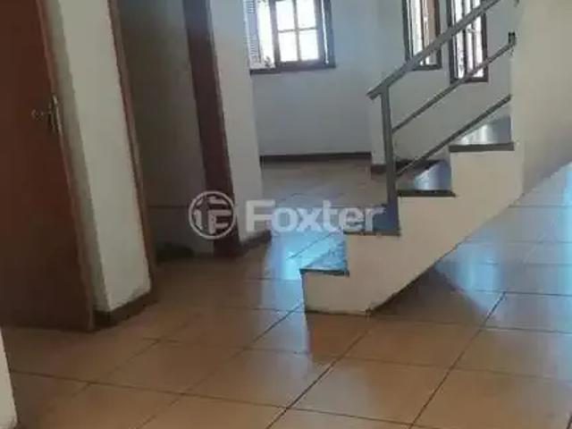 Casa / Sobrado para Venda em Porto Alegre/RS Hípica 3 Quartos