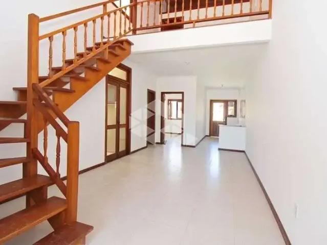 Casa / Sobrado para Venda em Porto Alegre/RS Hípica 3 Quartos
