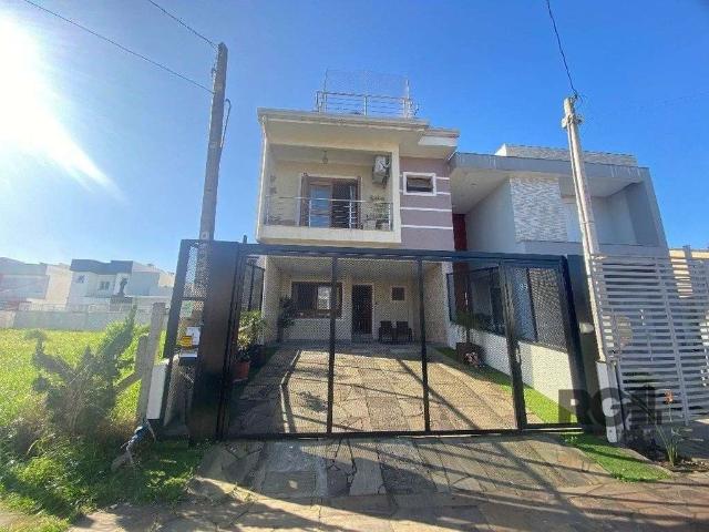 Casa / Sobrado para Venda em Porto Alegre/RS Hípica 3 Quartos
