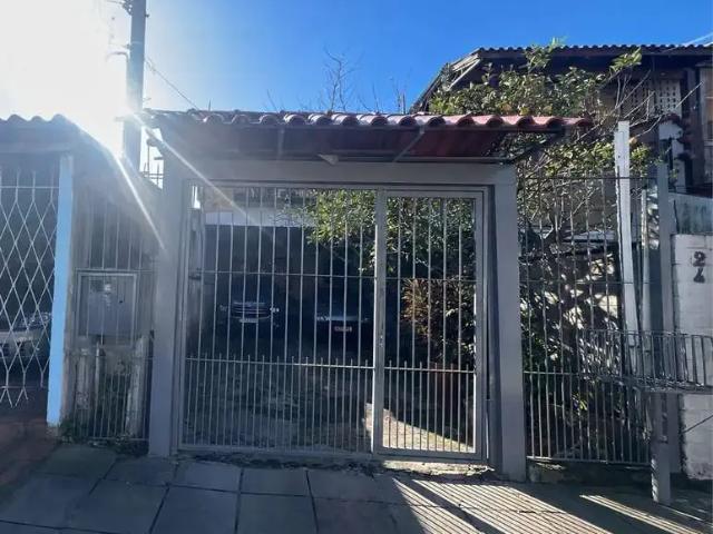 Casa / Sobrado para Venda em Porto Alegre/RS Hípica 3 Quartos