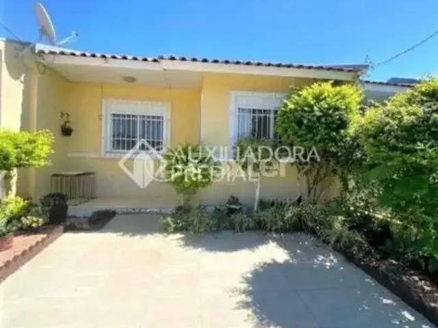 Casa / Sobrado para Venda em Porto Alegre/RS Hípica 3 Quartos