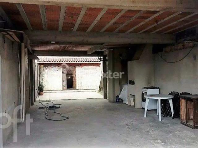 Casa / Sobrado para Venda em Porto Alegre/RS Hípica 3 Quartos