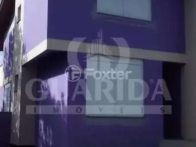 Casa / Sobrado para Venda em Porto Alegre/RS Hípica 3 Quartos