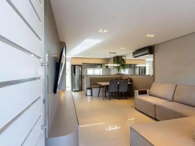 Casa / Sobrado para Venda em Porto Alegre/RS Hípica 3 Quartos