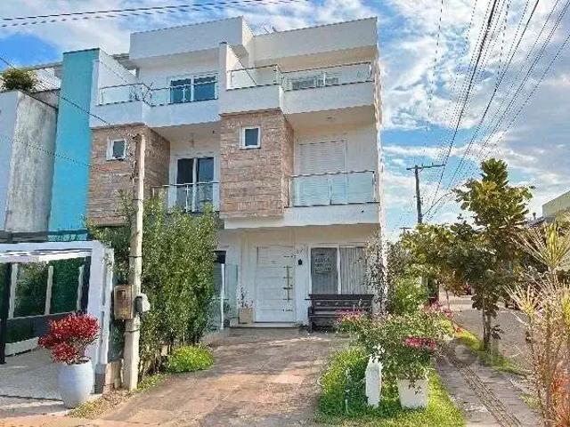 Casa / Sobrado para Venda em Porto Alegre/RS Hípica 3 Quartos