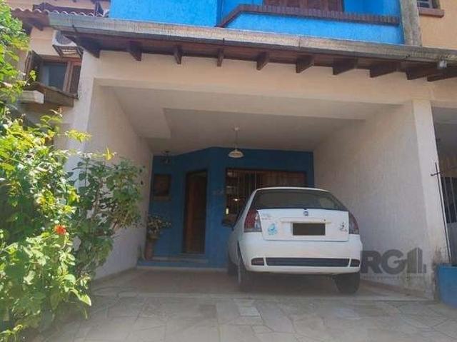 Casa / Sobrado para Venda em Porto Alegre/RS Hípica 3 Quartos