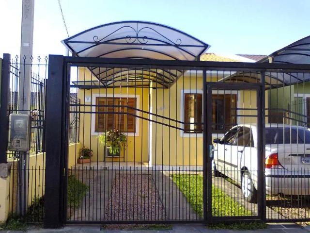 Casa / Sobrado para Venda em Porto Alegre/RS Hípica 3 Quartos