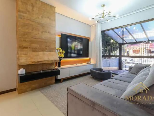Casa / Sobrado para Venda em Porto Alegre/RS Hípica 3 Quartos