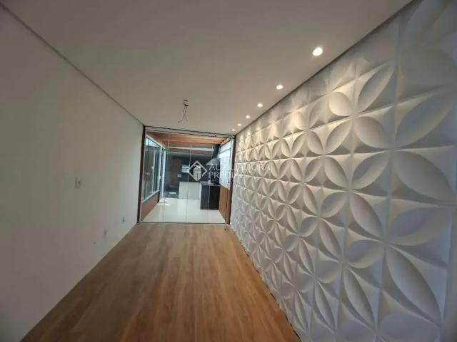Casa / Sobrado para Venda em Porto Alegre/RS Hípica 3 Quartos