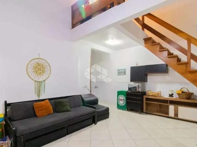 Casa / Sobrado para Venda em Porto Alegre/RS Hípica 3 Quartos
