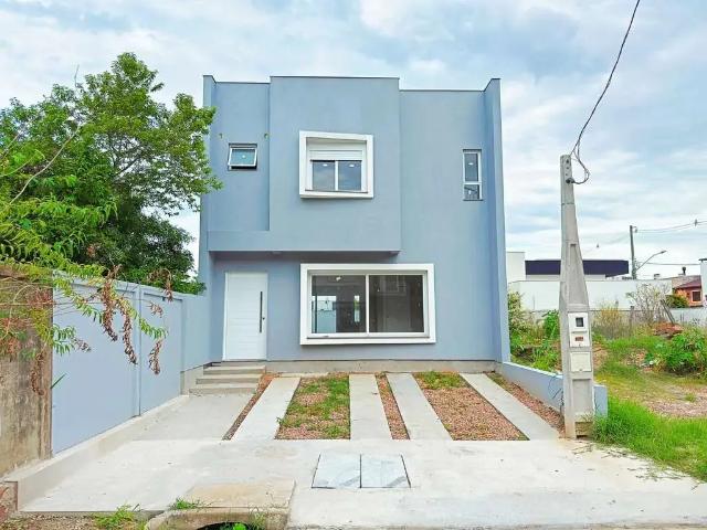 Casa / Sobrado para Venda em Porto Alegre/RS Hípica 3 Quartos