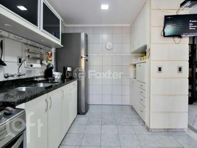 Casa / Sobrado para Venda em Porto Alegre/RS Hípica 3 Quartos