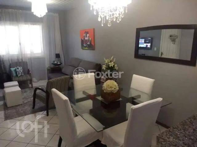 Casa / Sobrado para Venda em Porto Alegre/RS Hípica 3 Quartos