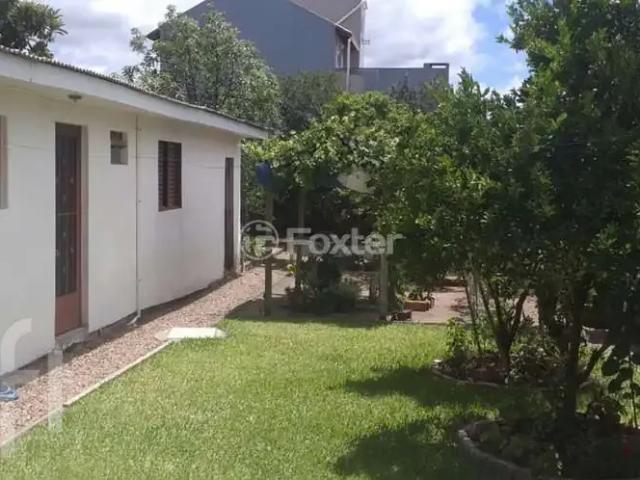 Casa / Sobrado para Venda em Porto Alegre/RS Hípica 3 Quartos