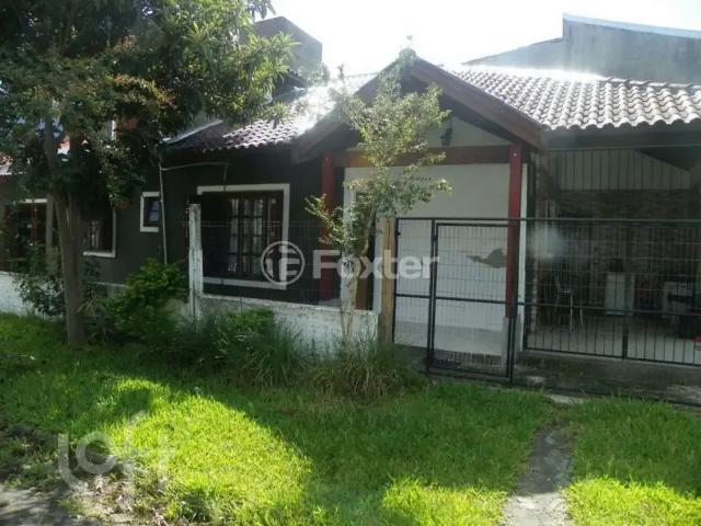 Casa / Sobrado para Venda em Porto Alegre/RS Hípica 3 Quartos