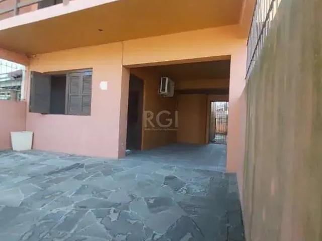 Casa / Sobrado para Venda em Porto Alegre/RS Hípica 3 Quartos