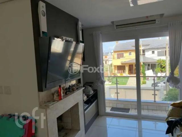 Casa / Sobrado para Venda em Porto Alegre/RS Hípica 3 Quartos
