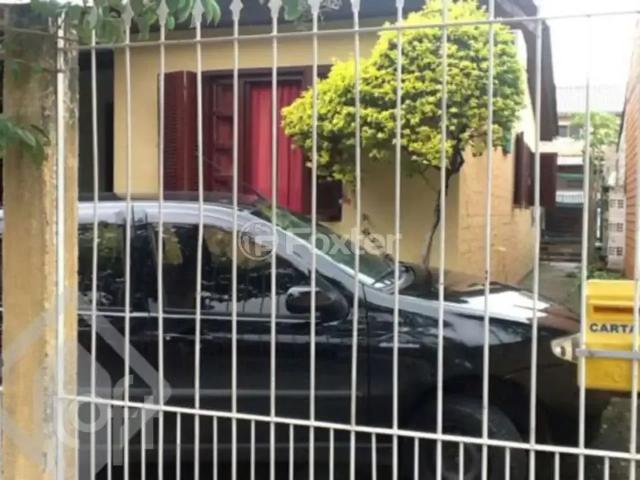 Casa / Sobrado para Venda em Porto Alegre/RS Hípica 3 Quartos