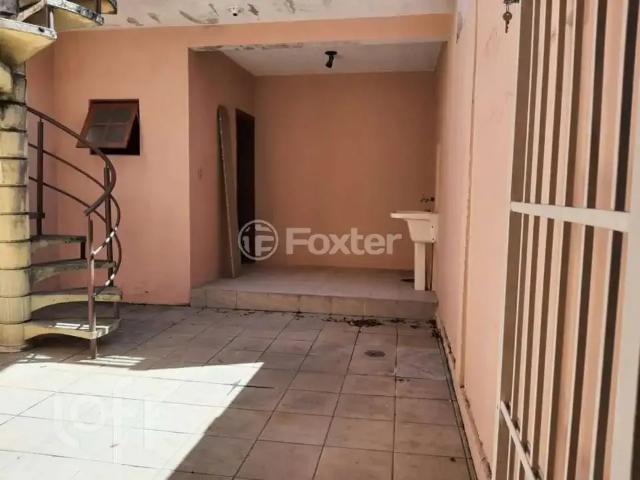Casa / Sobrado para Venda em Porto Alegre/RS Hípica 3 Quartos