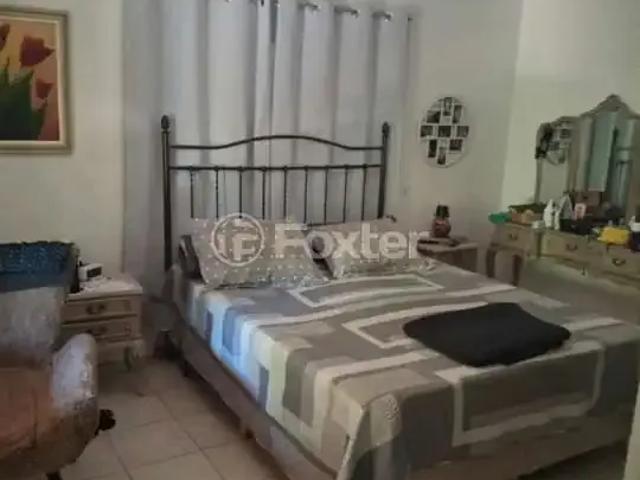 Casa / Sobrado para Venda em Porto Alegre/RS Hípica 3 Quartos