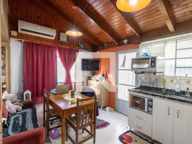 Casa / Sobrado para Venda em Porto Alegre/RS Hípica 1 Quartos